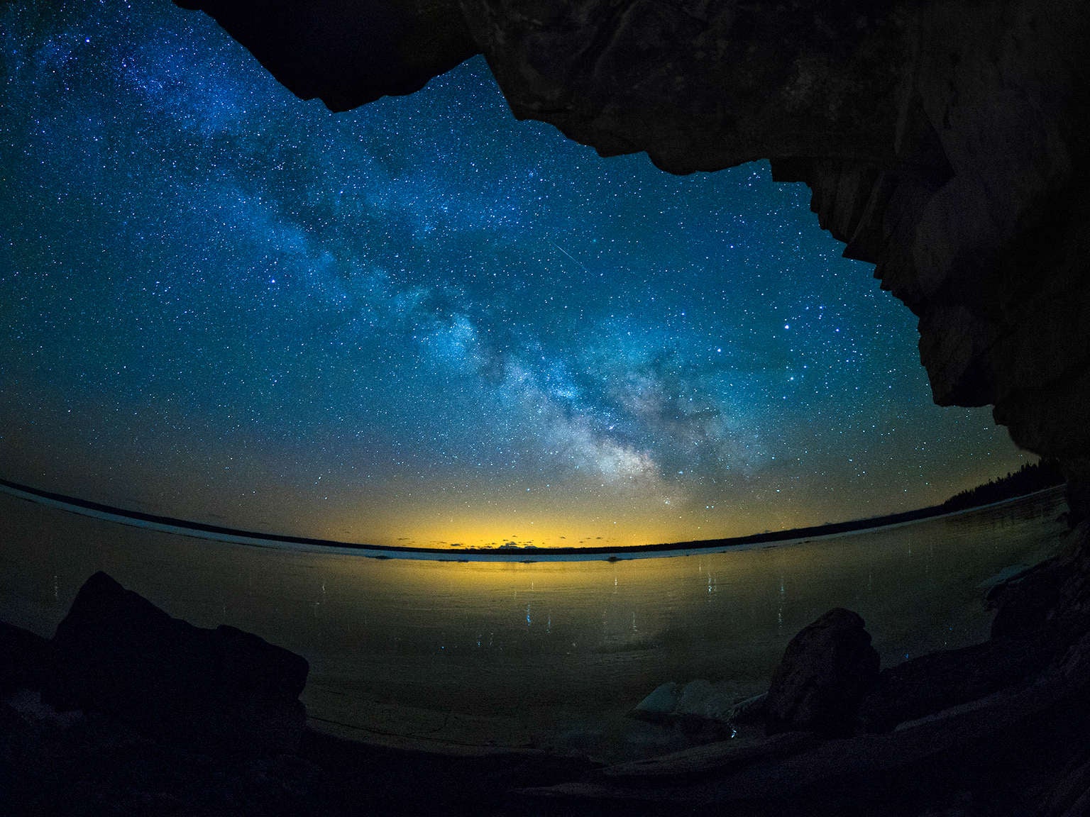 Using Natural Frames to Improve Your Composition | OM SYSTEM