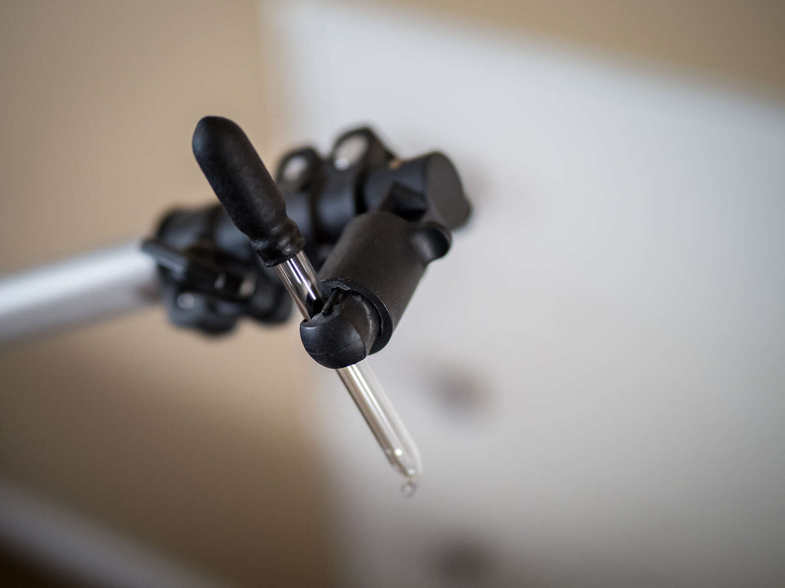 Capturing Water Droplets: A Quick How-To On Getting that Perfect Shot ...