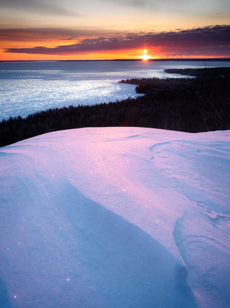 Capturing Winter Colours: Photographing the Sunrise and Sunset in ...