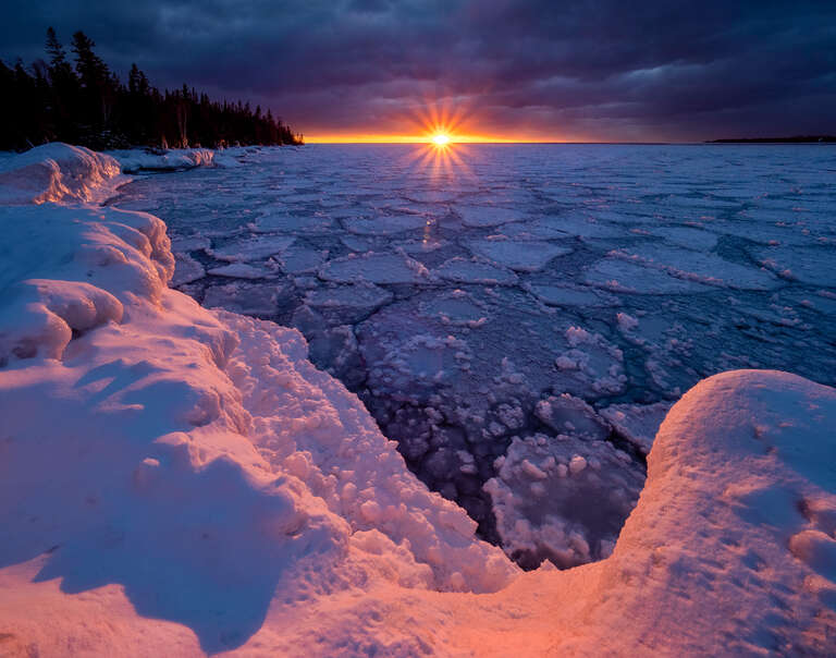 Capturing Winter Colours: Photographing the Sunrise and Sunset in ...