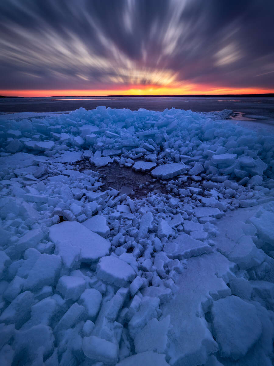 Capturing Winter Colours: Photographing the Sunrise and Sunset in ...
