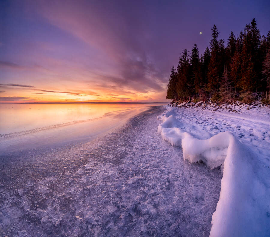 Capturing Winter Colours: Photographing the Sunrise and Sunset in ...